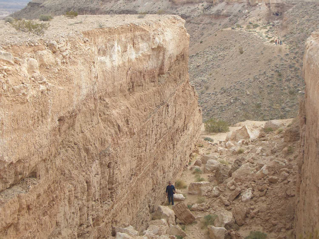 Michael Heizer's Incredibly Colossal Endeavours | Sound of Life ...