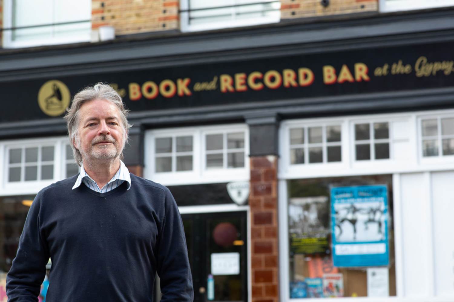 Tune in to a South London "Record Bar" With West Norwood Broadcasting ...